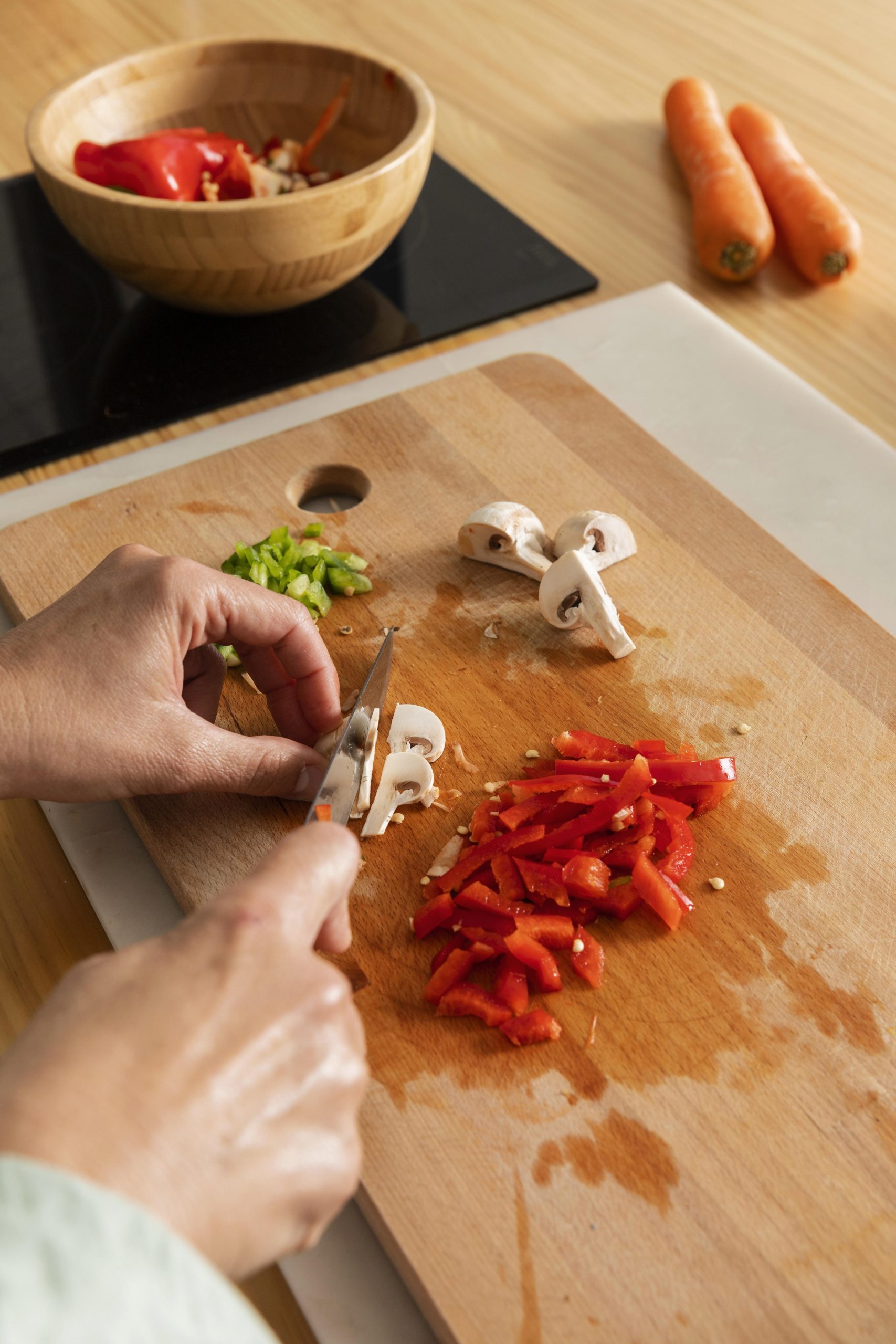 Learn How to Do These 10 Different Knife Cuts and Become a Kitchen ...